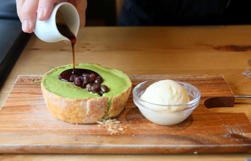 Food Review: PABLO Cafe (パブロ) Tokyo | Popular Cheese tart cafe opens in ...