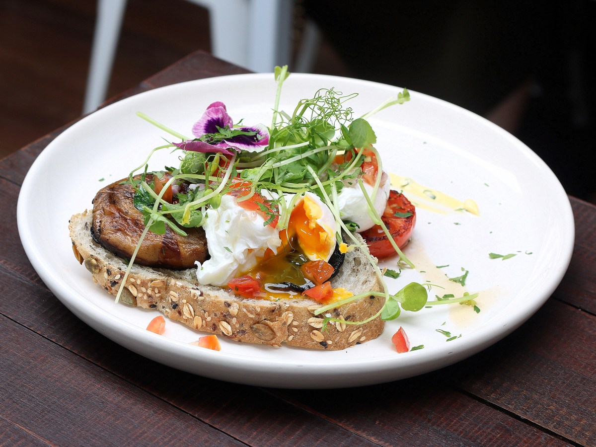 Food Review: Botanist cafe at Neil Road | Beautiful and Instagrammable ...
