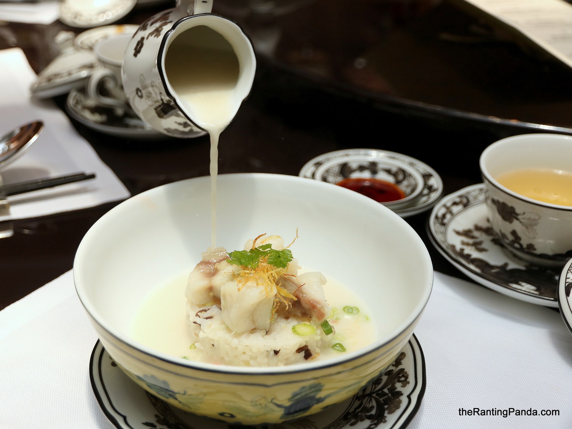 Food Review: Summer Pavilion at The Ritz-Carlton, Millenia Singapore ...