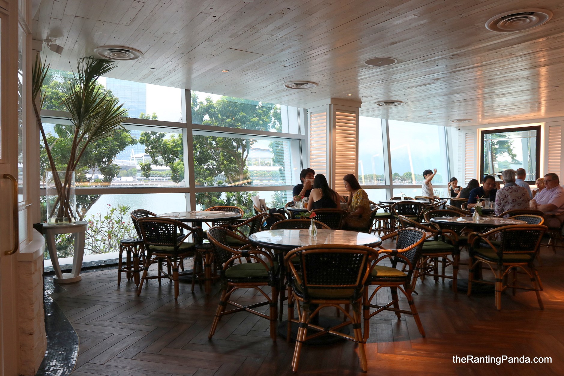 Food Review: PS.Cafe at One Fullerton | Munch your Truffle Fries with ...