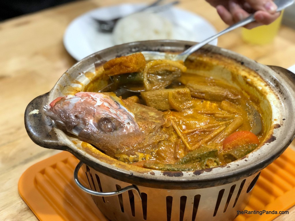 Food Review: Curry & Curry at Kovan | Delicious Curry Fish Head Zi Char ...