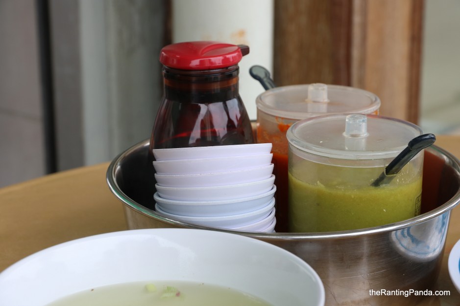 Food Review: Chicken House at Upper Thomson Road | Old School Kampong ...