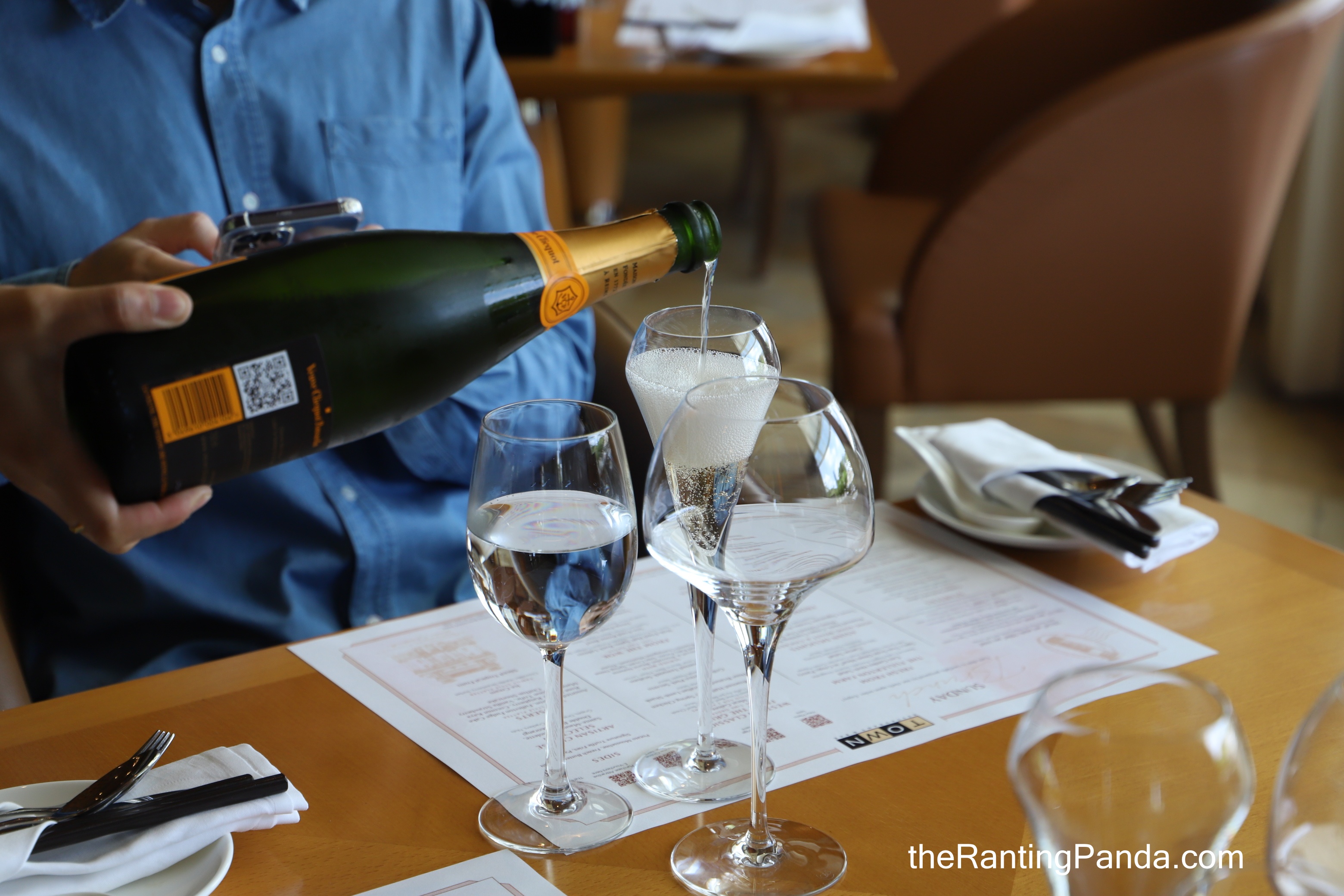 Food Review: Town Restaurant At The Fullerton Hotel Singapore | New ...