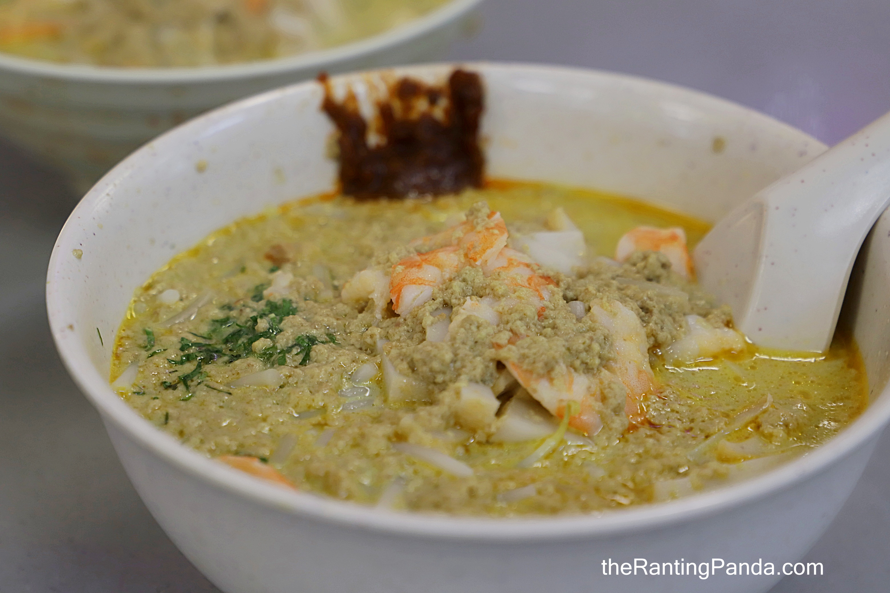 Food Review: The Original Katong Laksa, Janggut Laksa At Roxy Square ...