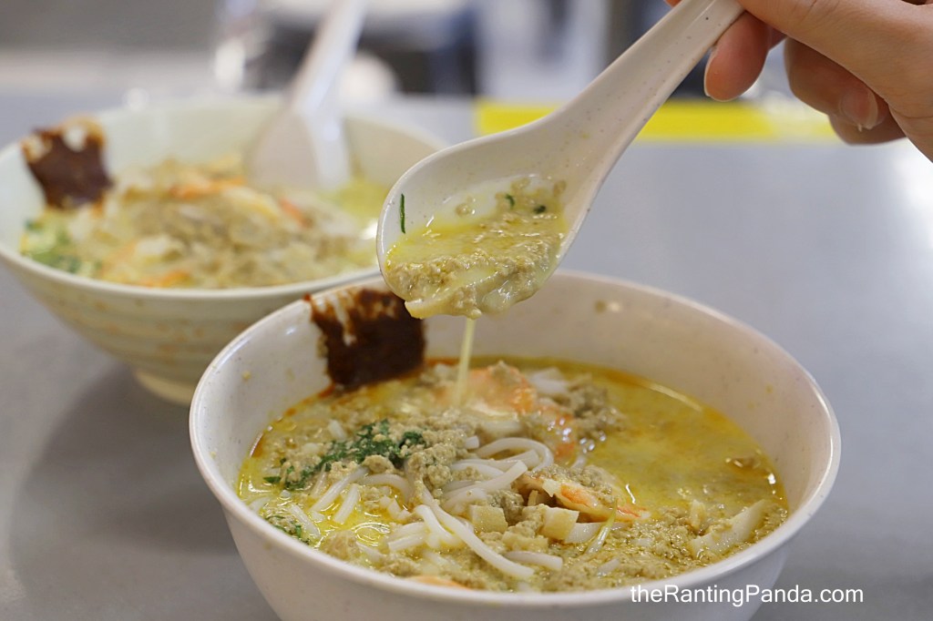 Food Review: The Original Katong Laksa, Janggut Laksa At Roxy Square ...