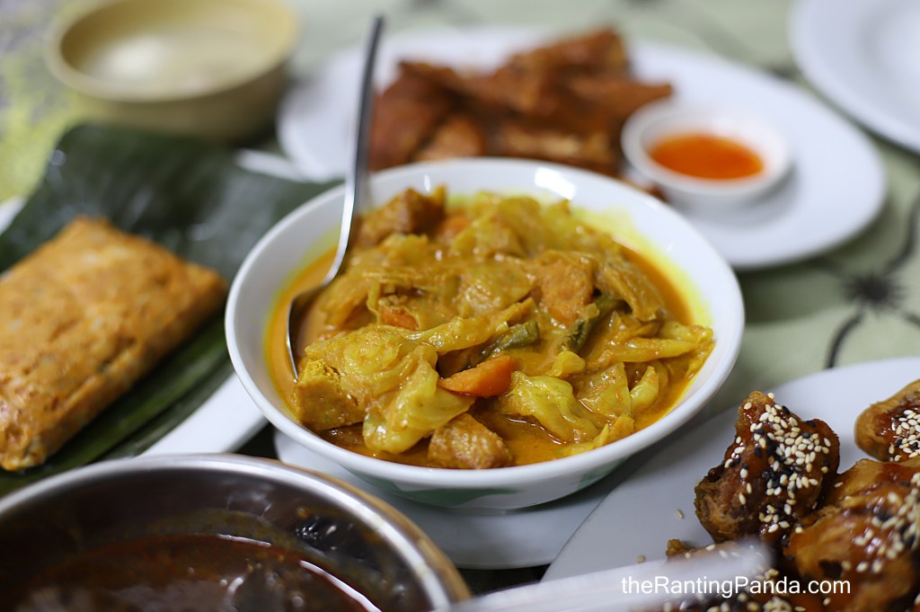 Food Review: Katong Delights At Figaro Street | Rustic, Under-The-Radar ...