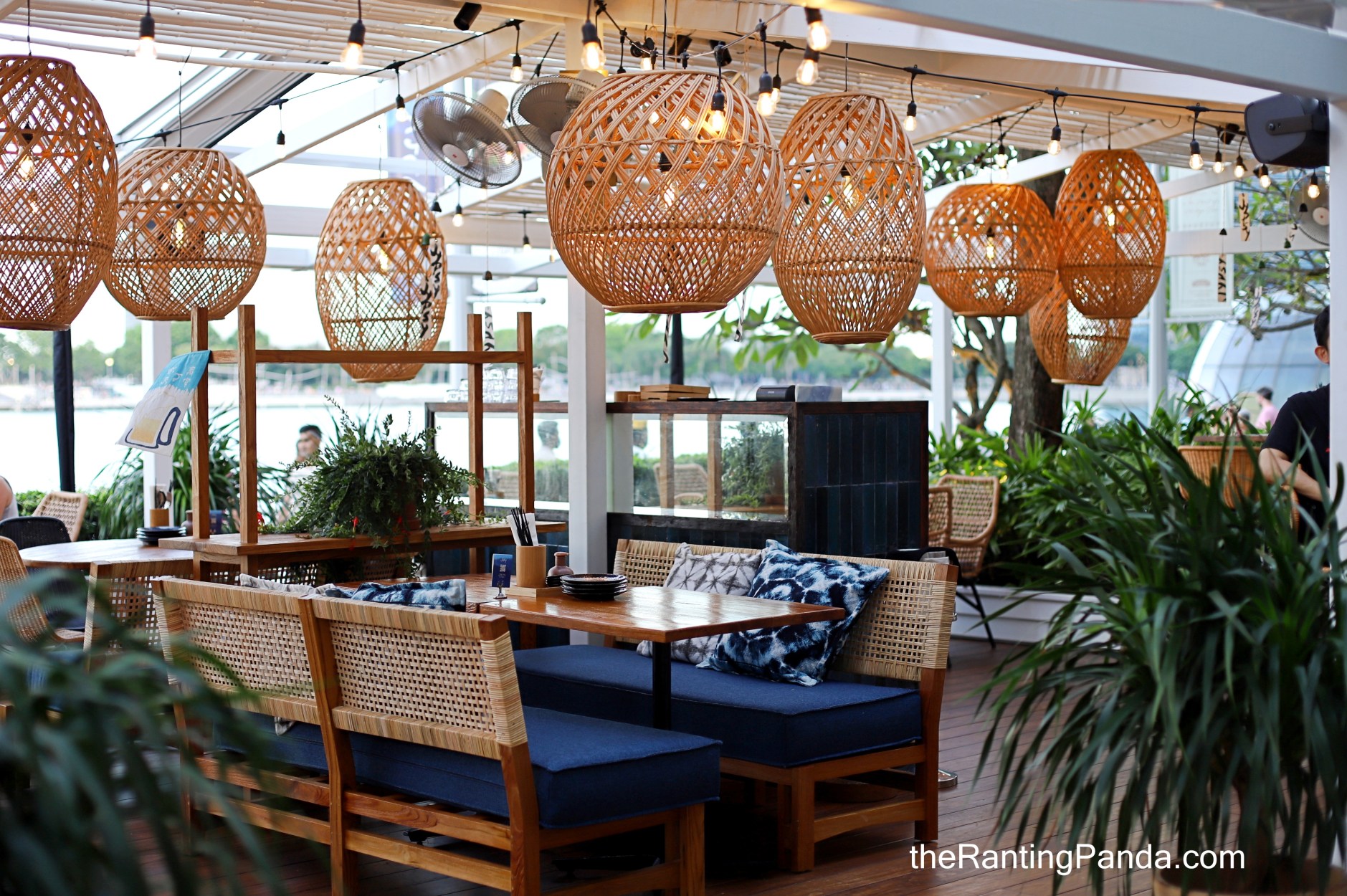 Food Review: Jypsy At One Fullerton | Gorgeous And Contemporary ...