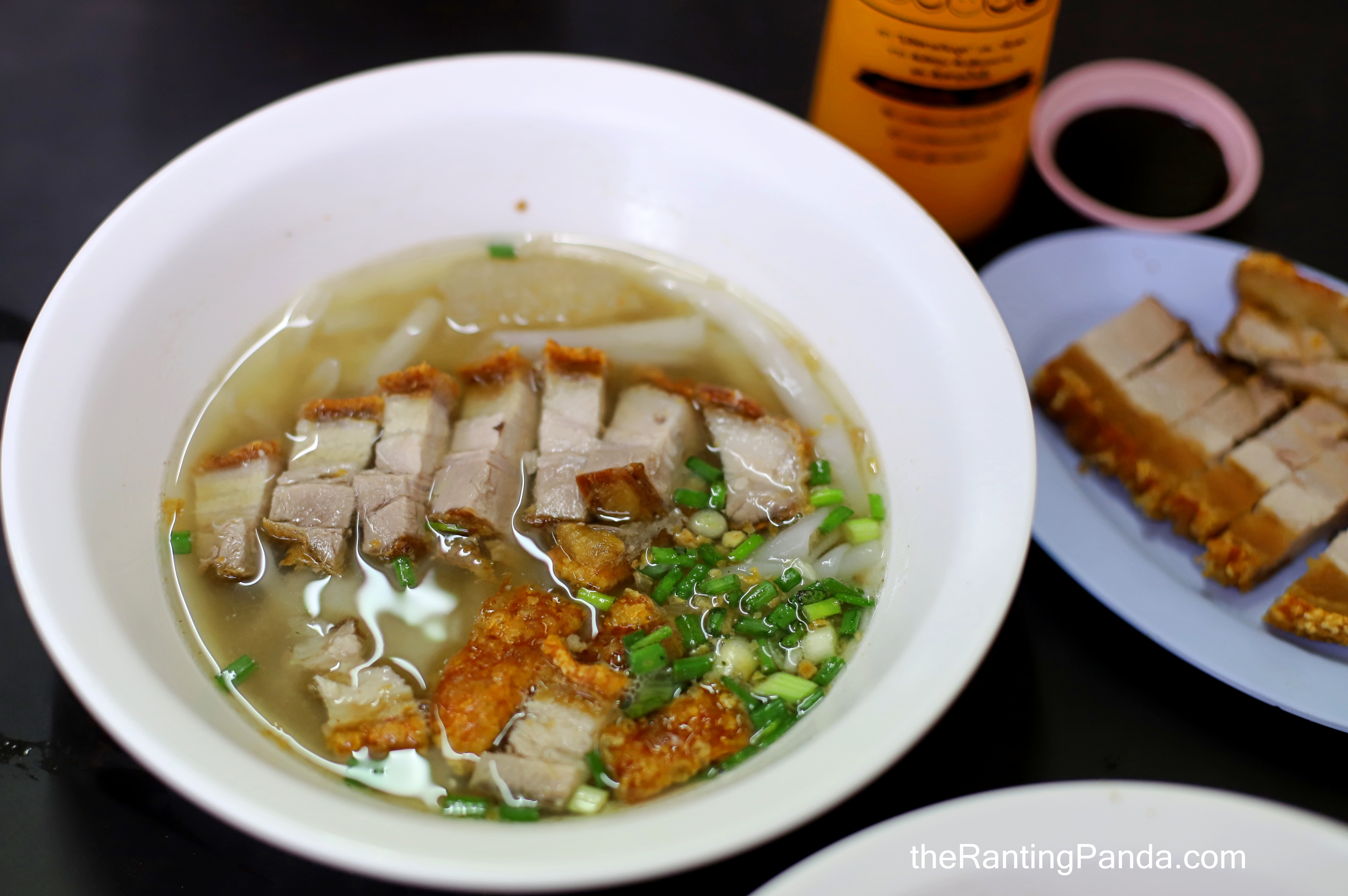 Food Review: Guay Jub Mr Jo Crispy Pork In Bangkok | Michelin Bib ...