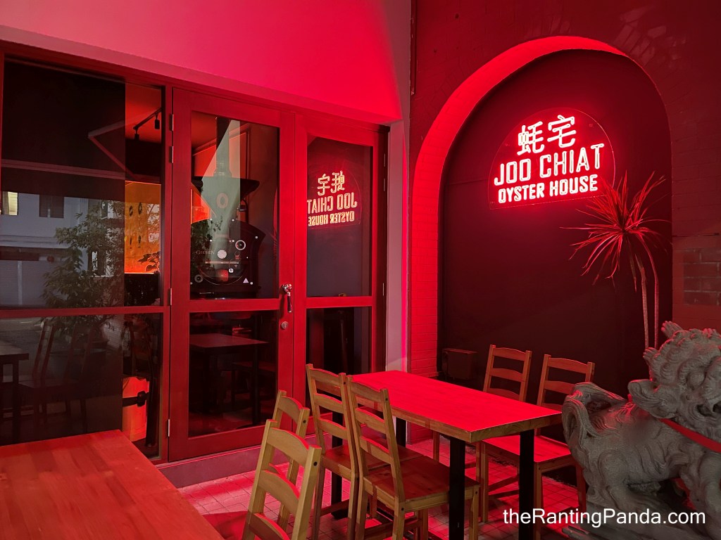 Food Review: Joo Chiat Oyster House In Katong | Japanese Oysters, Food ...