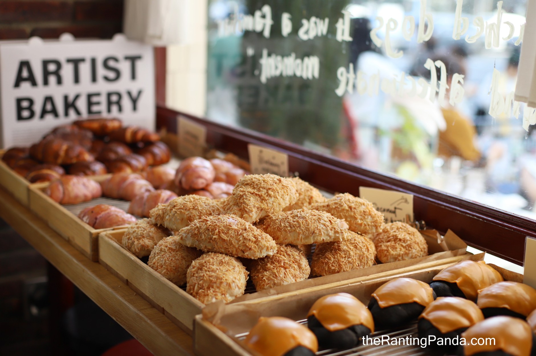 Food Review: Artist Bakery, Seoul | Popular Salt Butter Bread Bakery ...